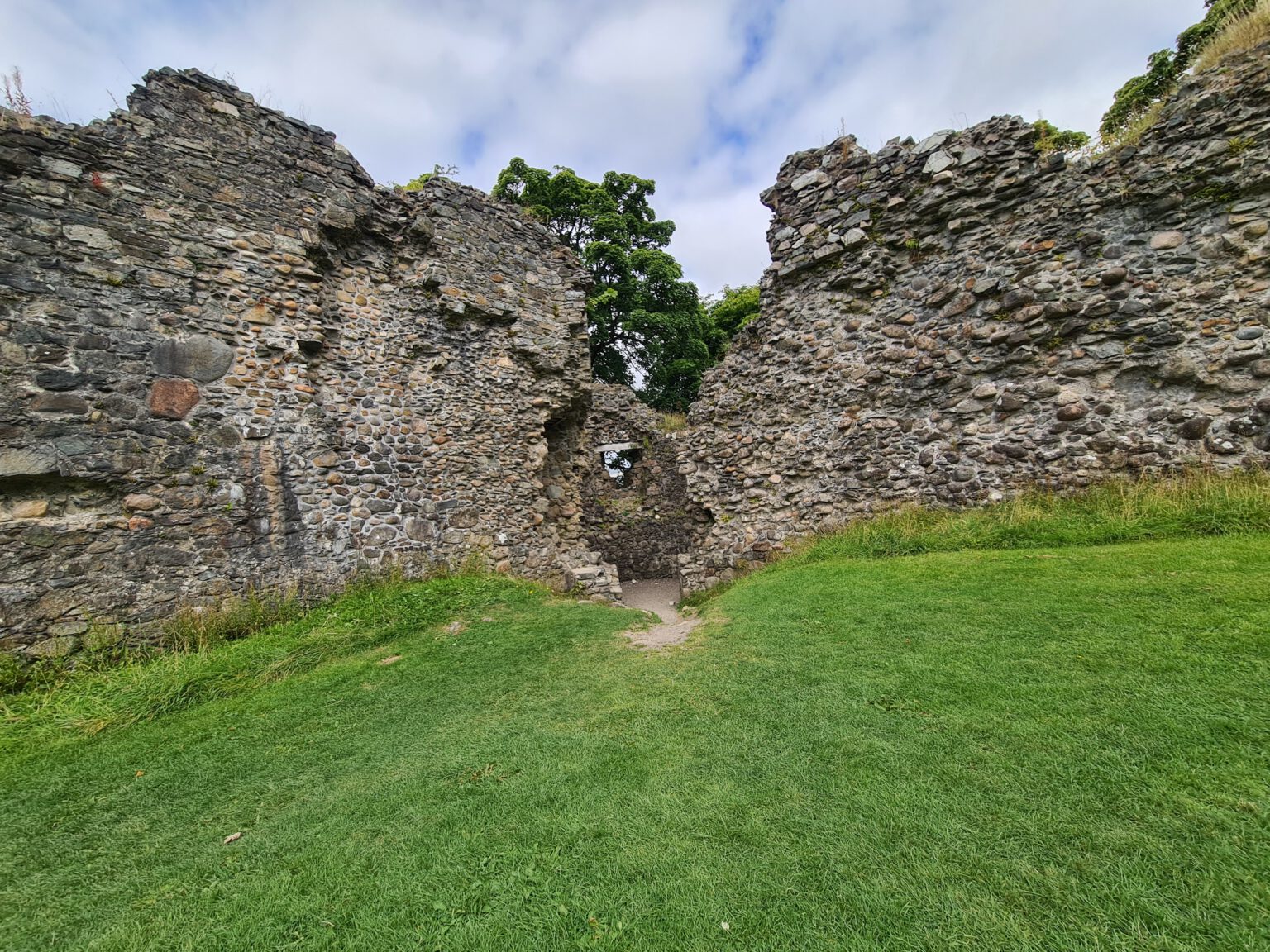 Old Inverlochy Castle – A scottish World
