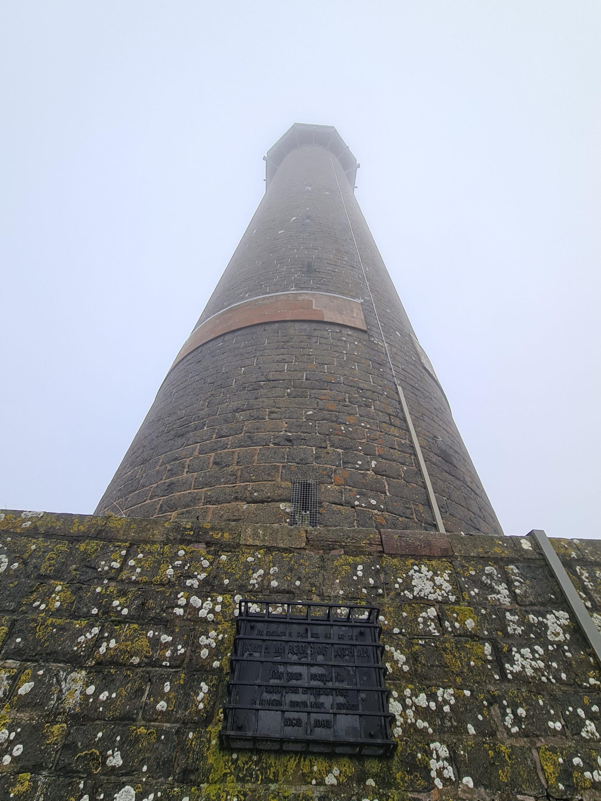 Waterloo Monument – A scottish World