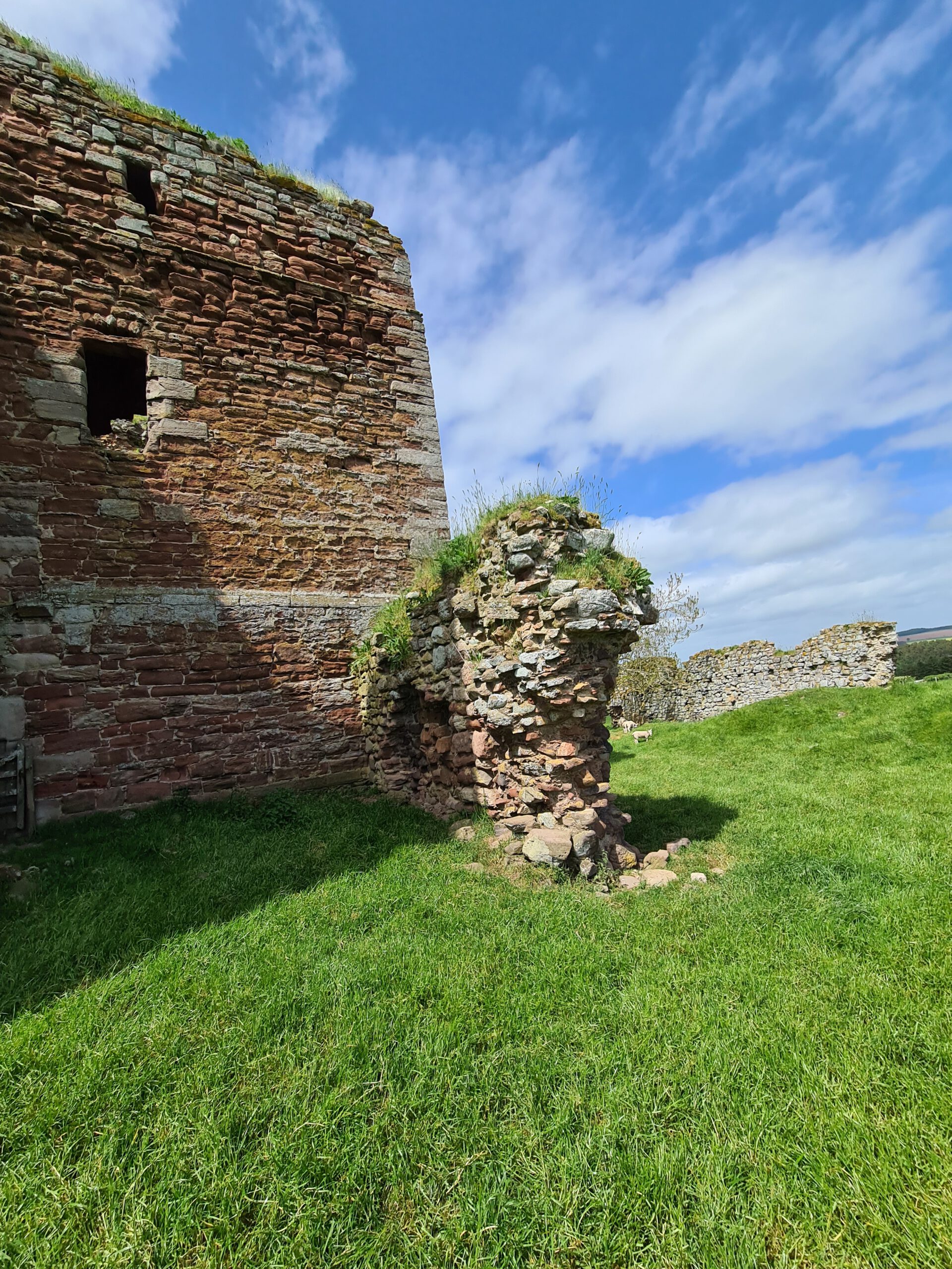 Cessford Castle – A scottish World