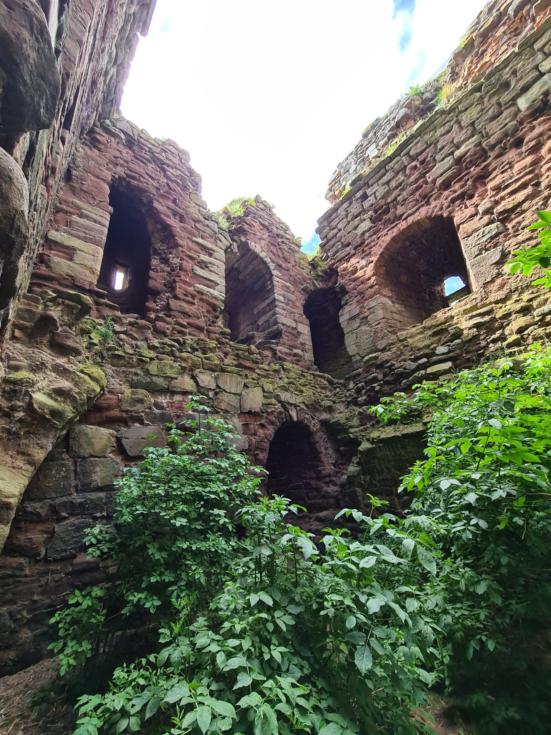 Cessford Castle – A scottish World