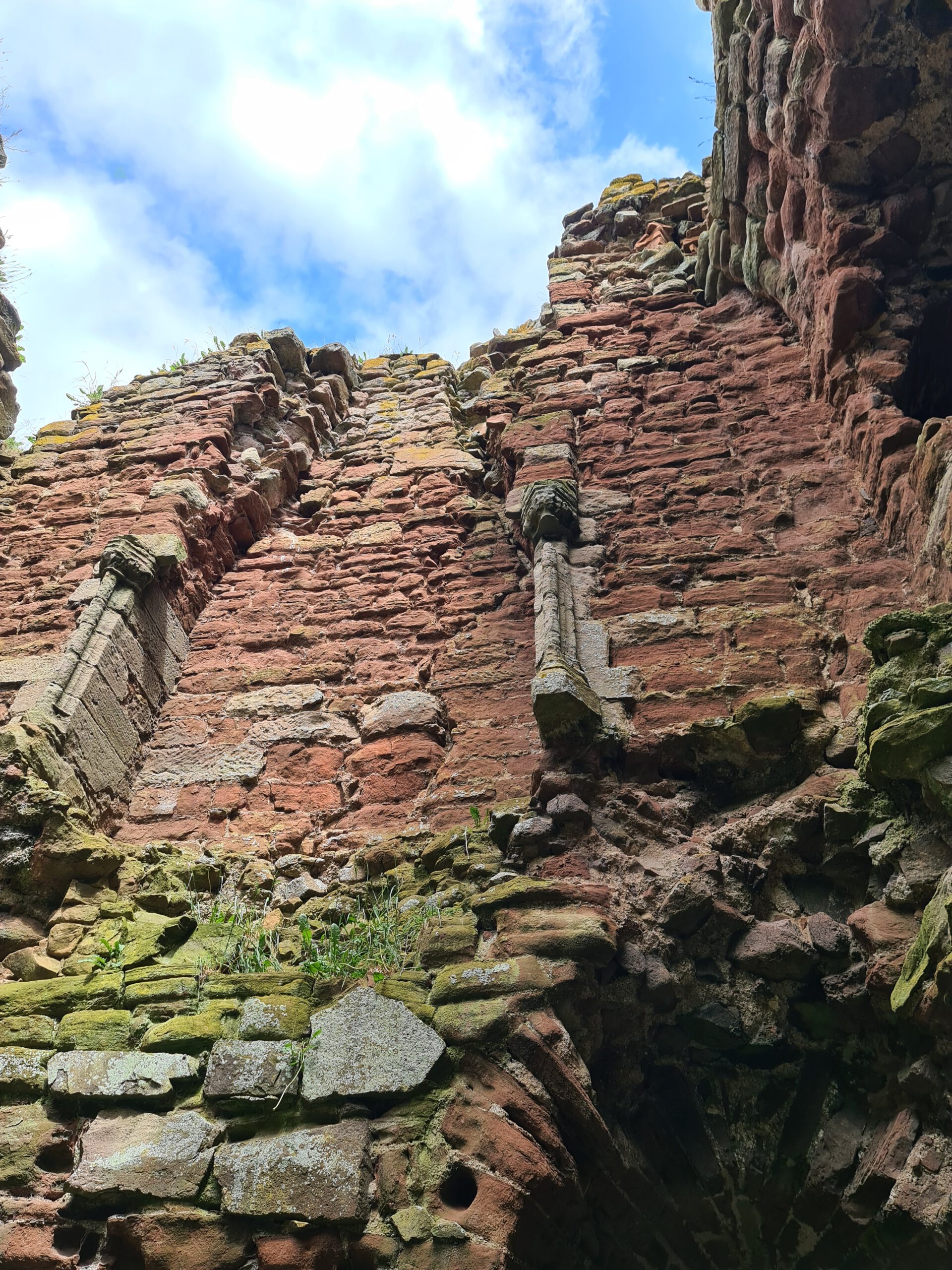 Cessford Castle – A scottish World
