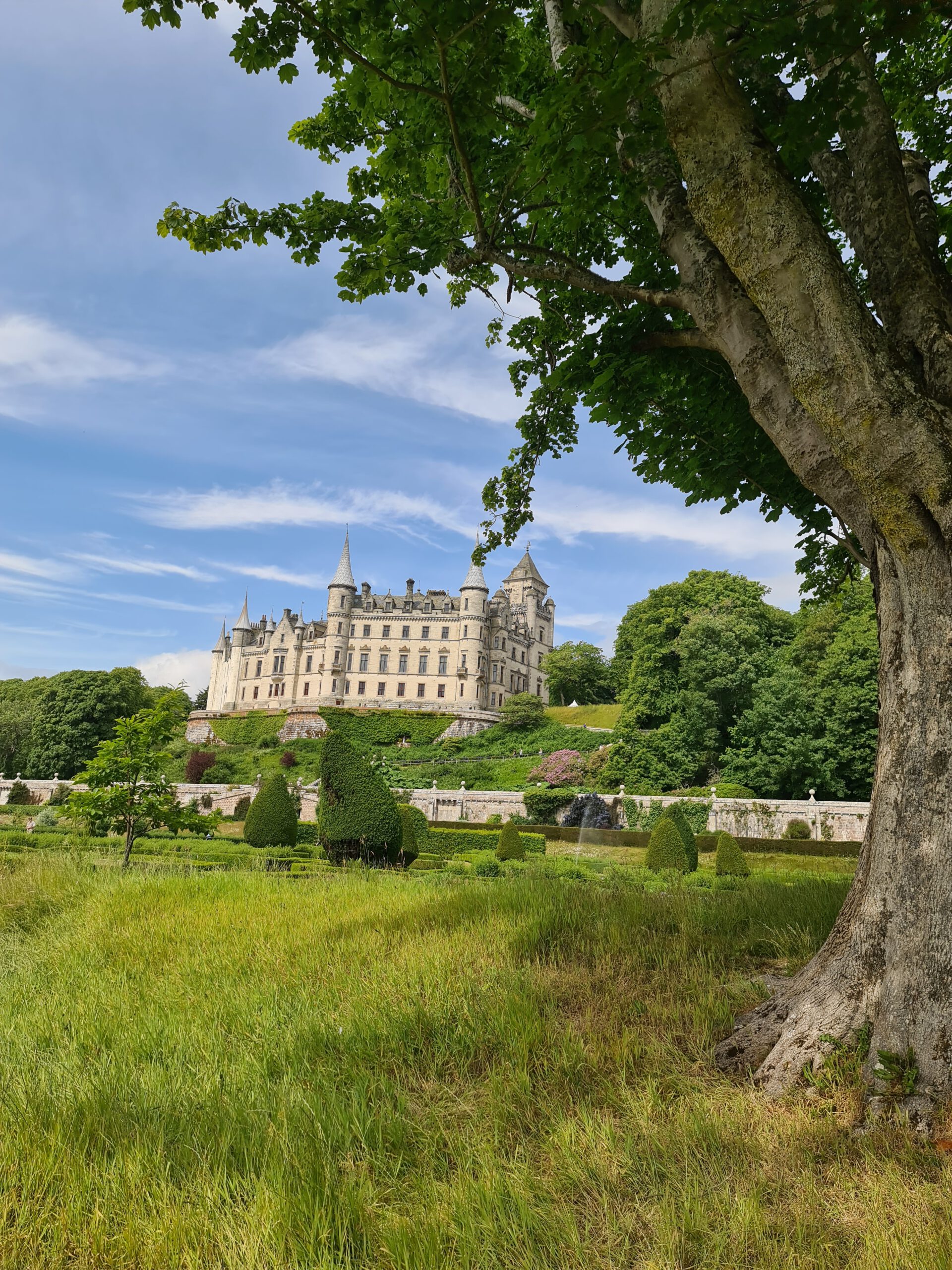 Dunrobin Castle – A scottish World